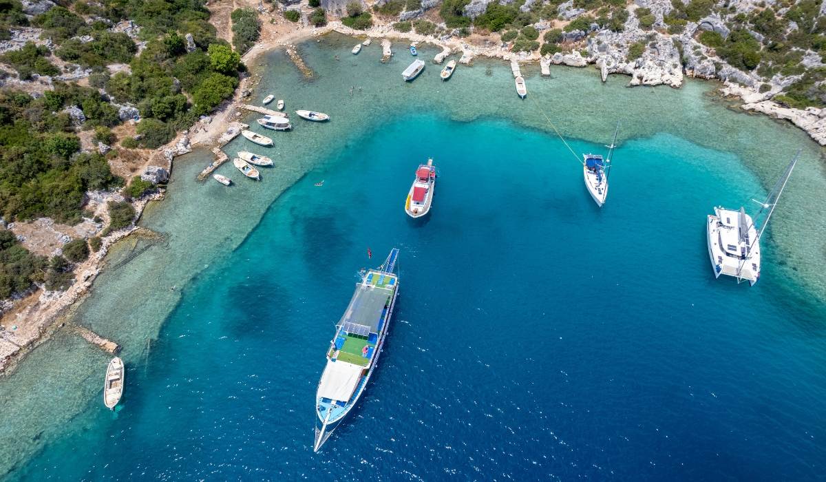 Private Boat Tours Naples Florida | Discover the Benefits